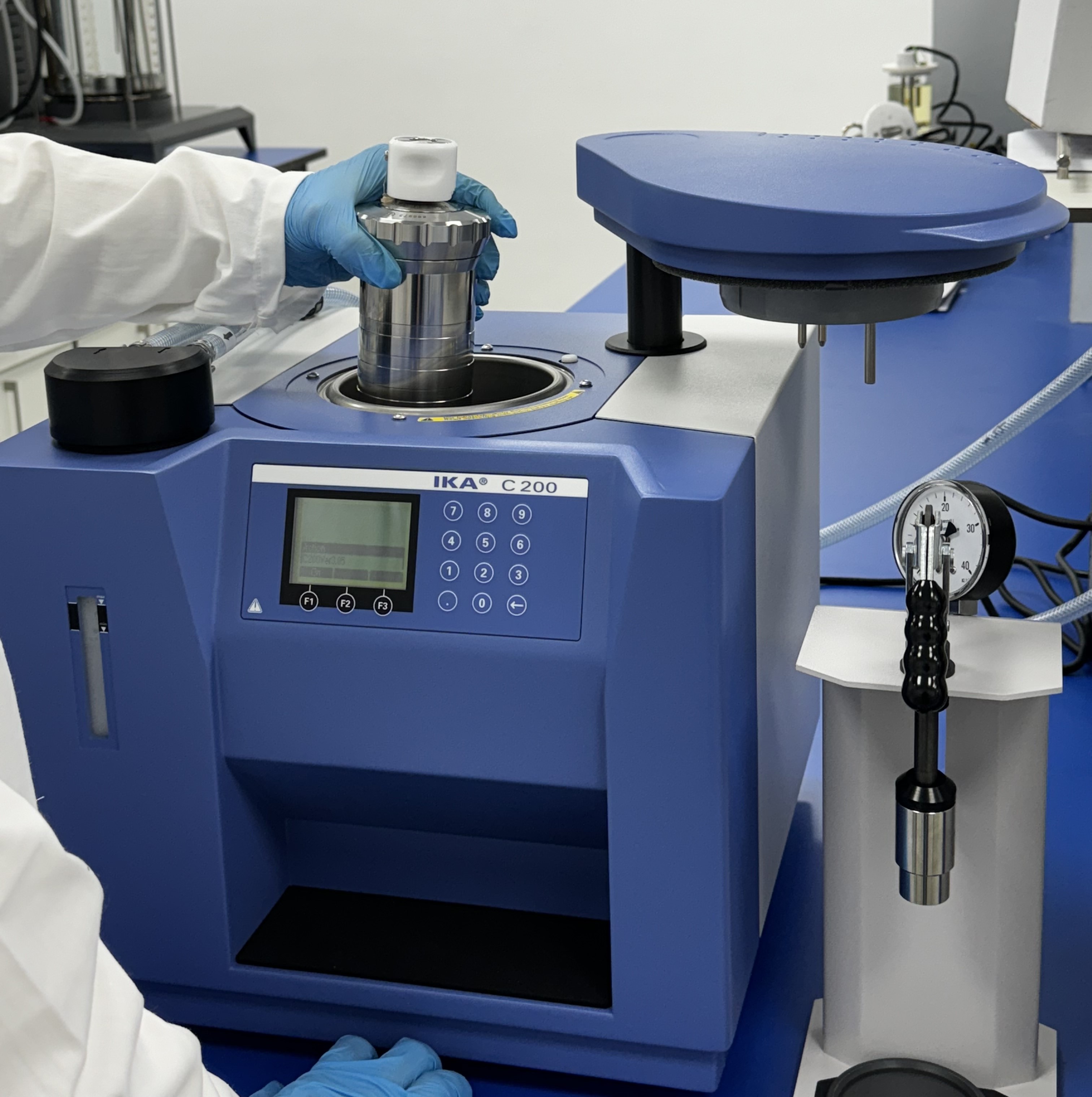 Crude and Heavy Fuel Oil Analysis